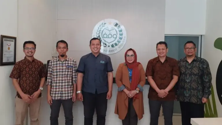 PENANDATANGANAN PERJANJIAN KERJA SAMA YEWI & ASURANSI TAKAFUL KELUARGA ...
